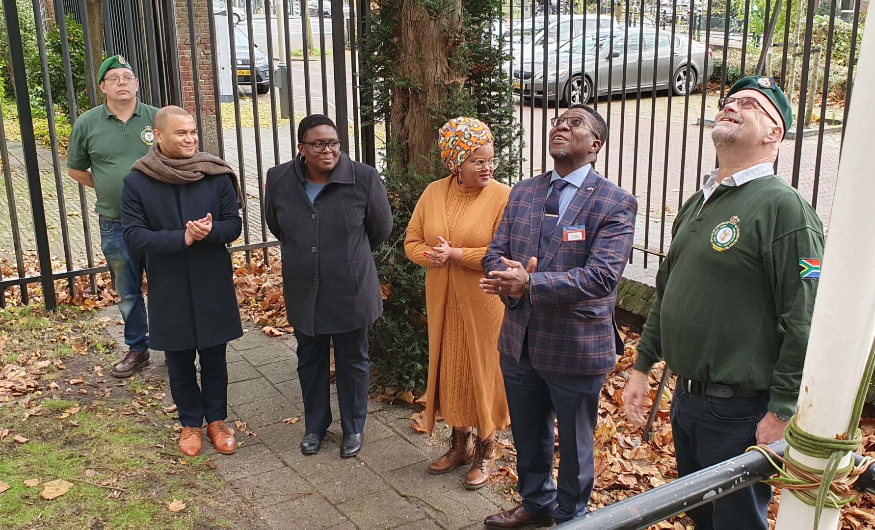 New Flagpole presented to South African Embassy in The Hague - South ...